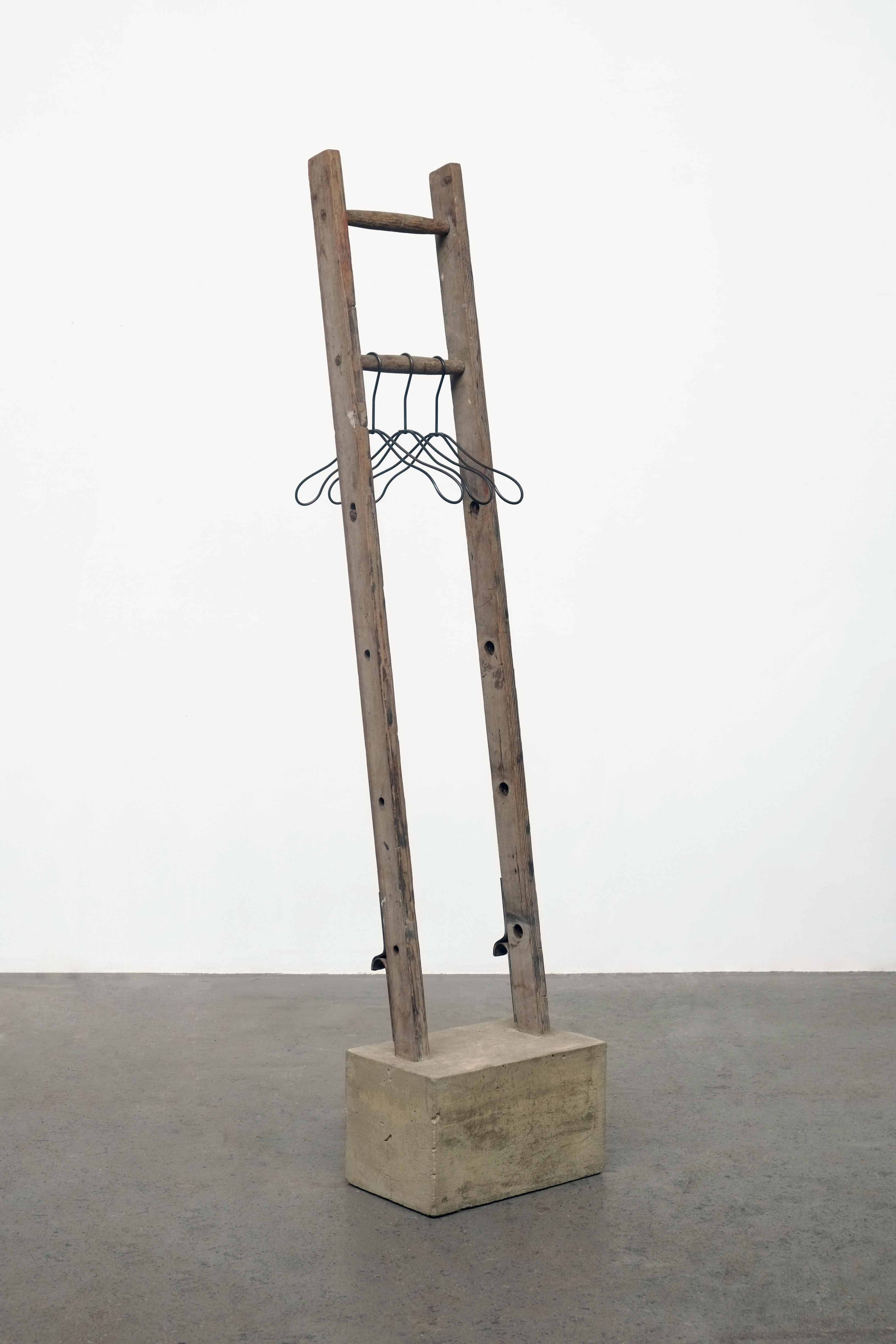 CONCRETE LADDER - James Plumb